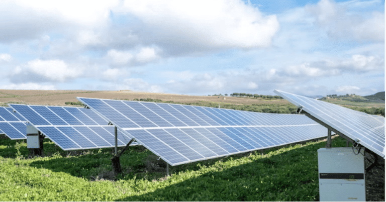 An Analysis of Developing a Solar Power Generation System for Base Station