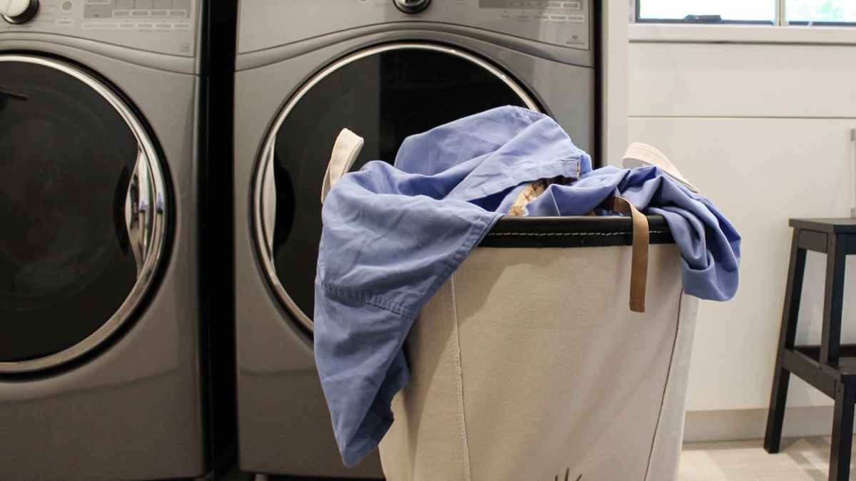 Power washing an Austin, Tx medical building and wearing medical scrubs ...