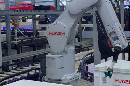 Automated Warehouse Solution vs. Semi-Automated Warehouse: An Ultimate ...