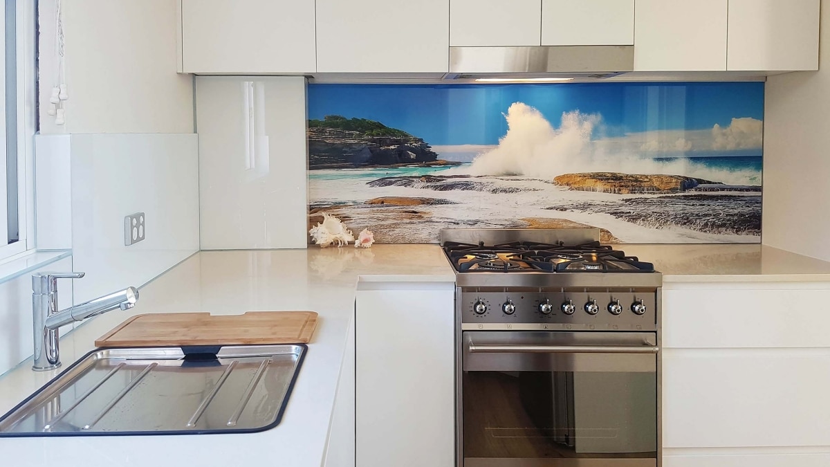 Glass Kitchen Splashbacks: Where Functionality Meets Artistry