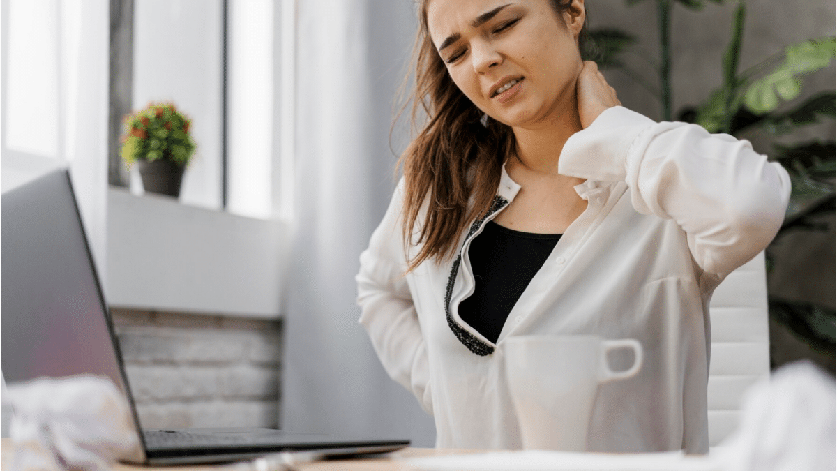 Experiencing Chronic Pain? Symptoms What To Look for To Help Improve ...