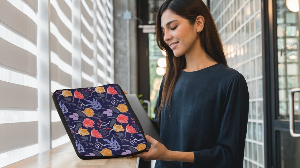Custom Neoprene Laptop Sleeve: The Must-Have Accessory!
