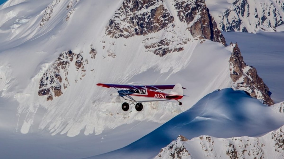 Aerial Wonders: Unveiling the Best Flightseeing Destinations in Alaska