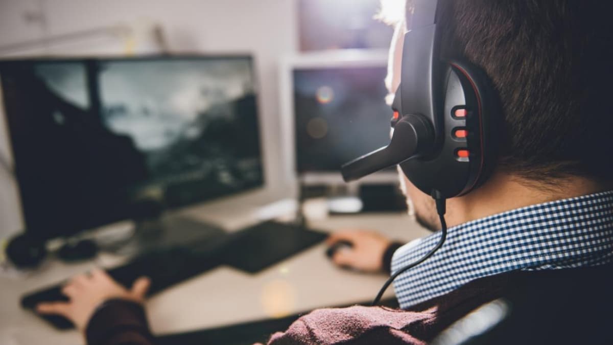 The Impact of Gaming on Cognitive Skills: Enhancing Brain Function
