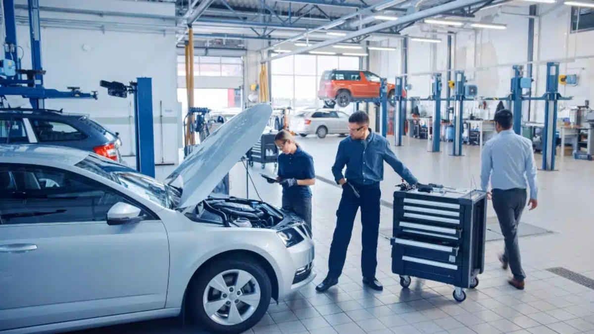 Leveraging Mobile Diagnostic Tools: How Small Auto Repair Businesses ...