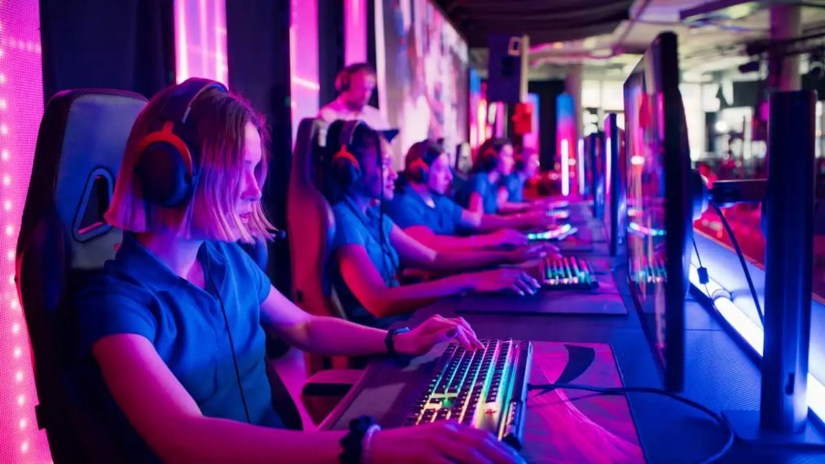 Esports: How Video Games Became a Professional Sport