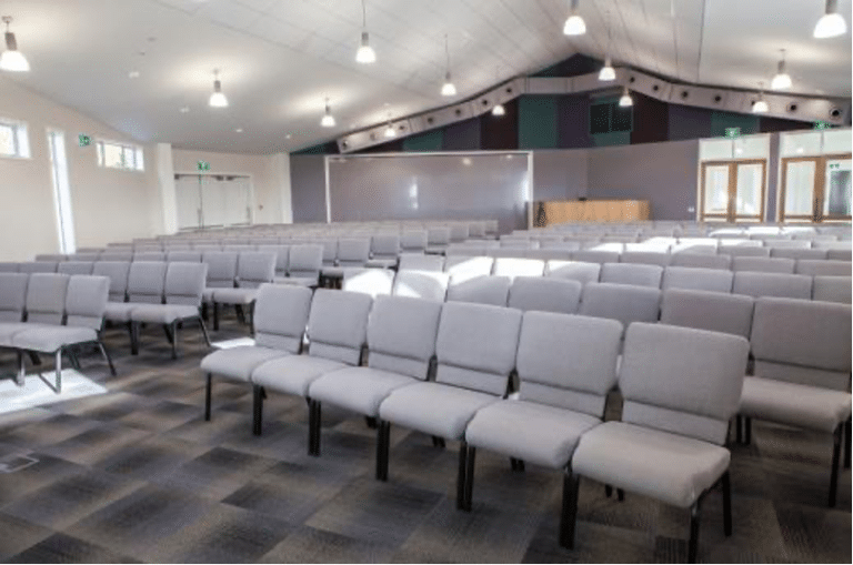 5 Types of Church Seating: What are the Differences and How To Choose?