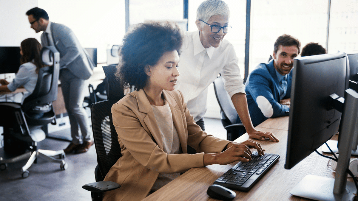 Transcending Boundaries: The Role of Globalization in Workplace Diversity