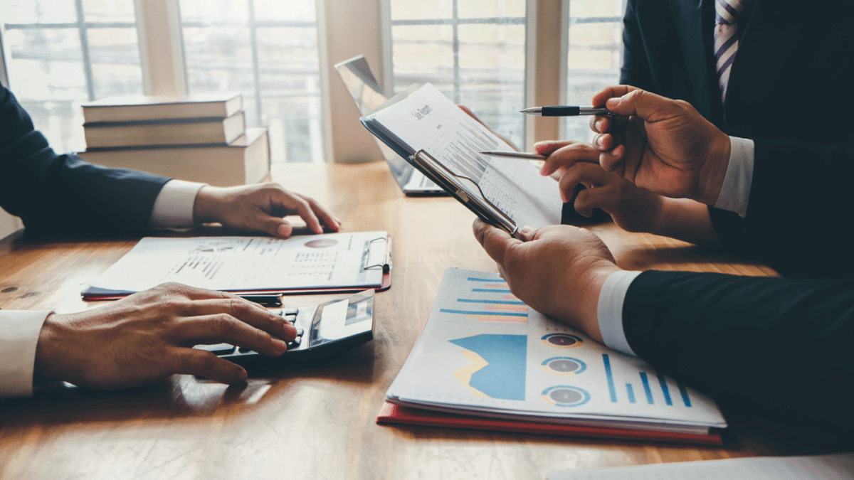 Annual Revenue vs. Gross Profit: Why It Matters for Your Business Loan