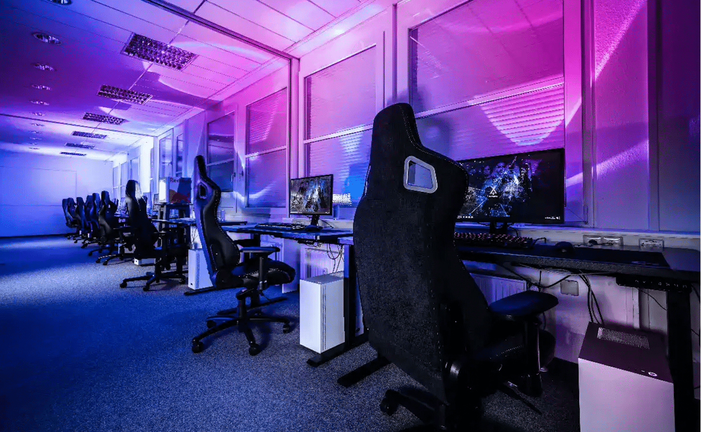 League of Legends: Expanding Competitive Gaming Across Borders