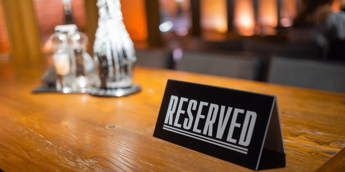 Advantages of Custom Reserved Signs for Tables