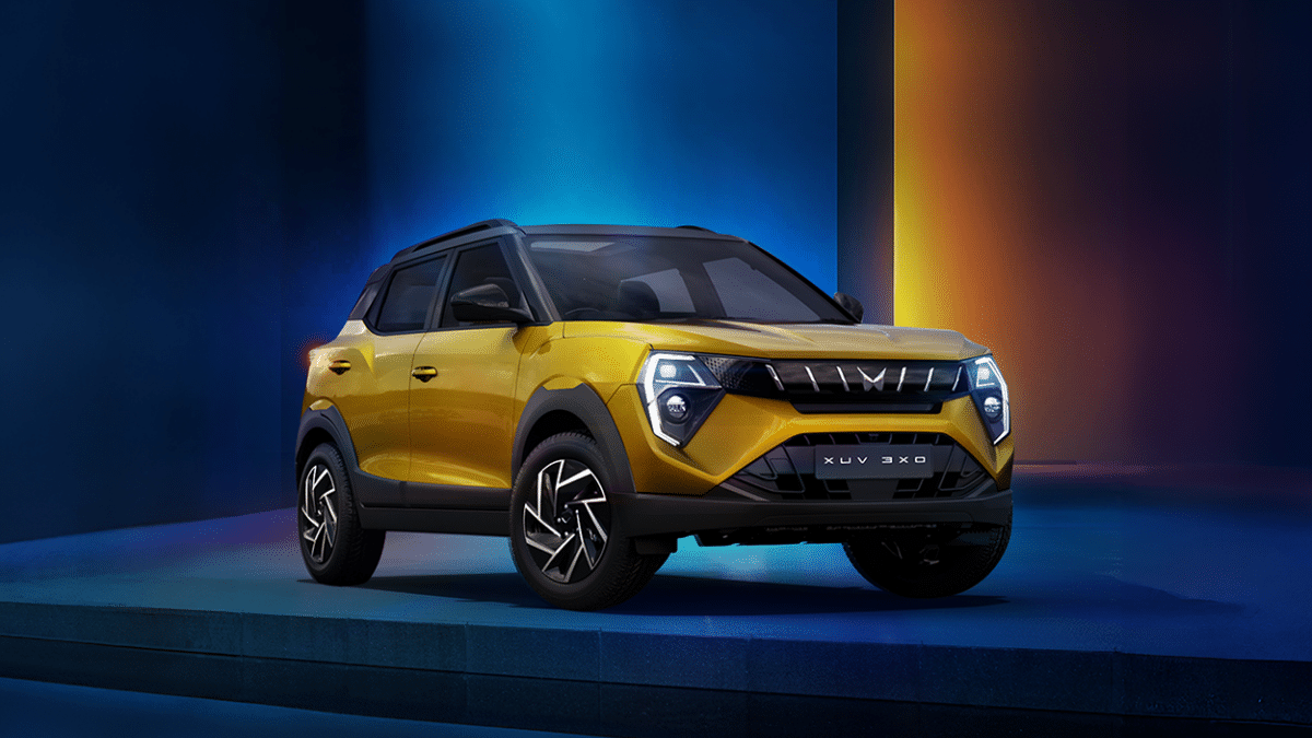 Advanced Connectivity in the XUV 3XO AX7: Built for Modern Drivers