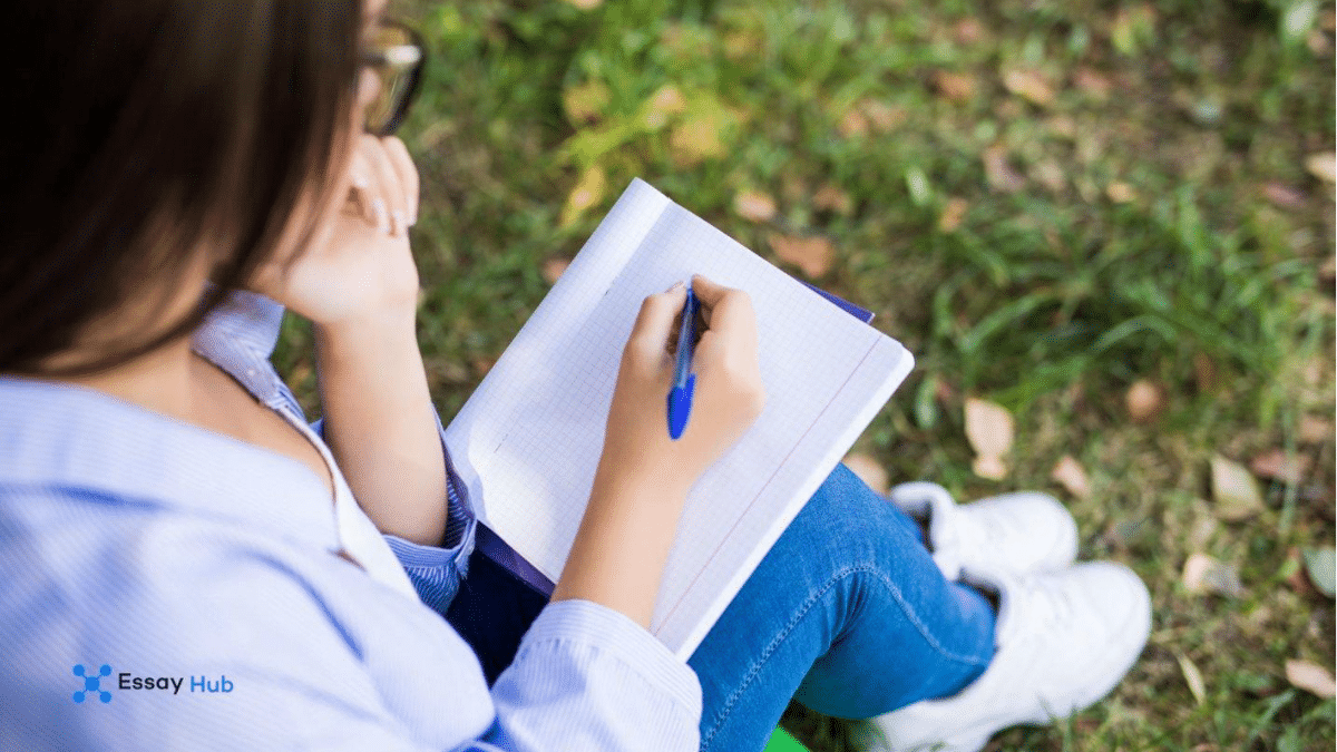 7 Types of Essays in College Explained by EssayHub’s Experts