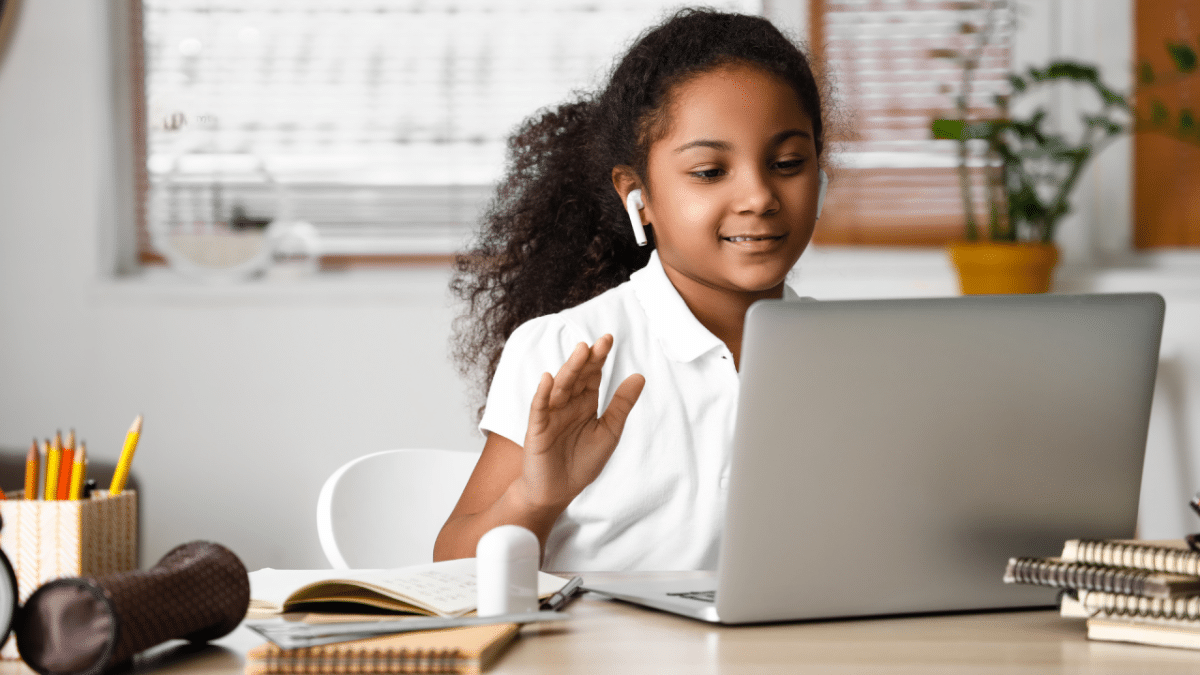 How Private Tutoring Bridges the Gap in Traditional Education