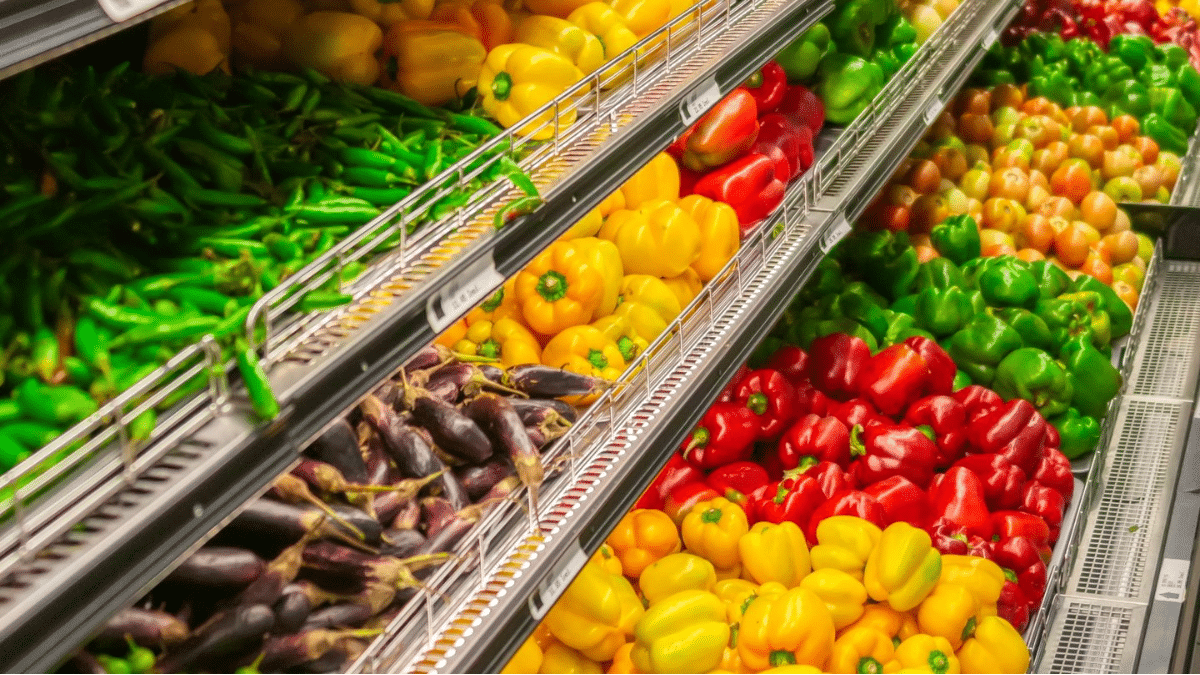 How to Effectively Place Seasonal Products in The Store?