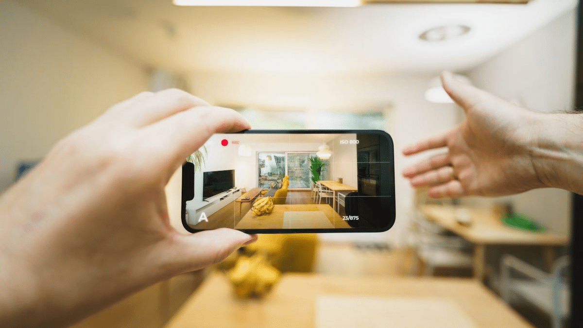 8 Strategies to Enhance Virtual Reality Immersion in Real Estate