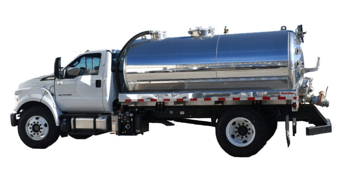 How Industrial-Grade Grease Trap Trucks Ensure Safe Waste Disposal