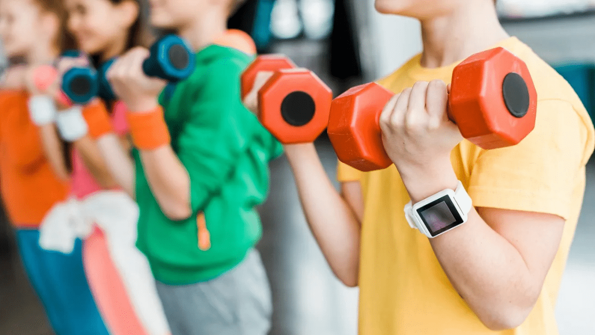 How Kids’ Smartwatches Encourage Physical Activity and Fitness
