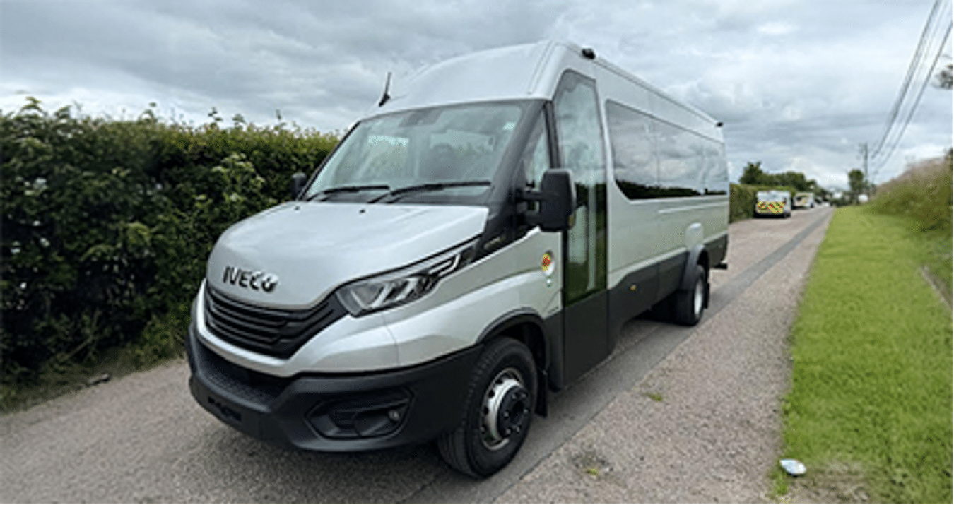 How Much Does Luxury Minibus Hire in London Cost?