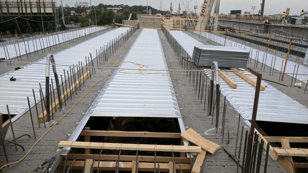 Importance of Fast Commercial Metal Decking Suppliers