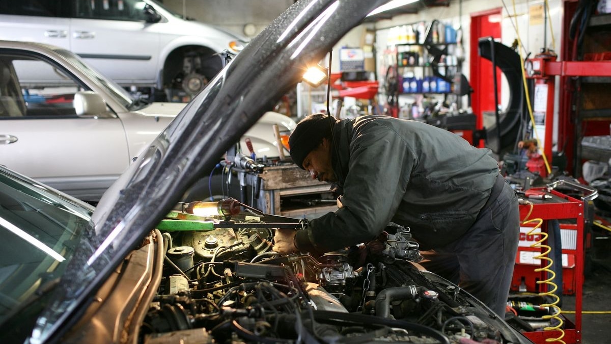 How to Find a Trusted Auto Body Shop: What Every Car Owner Should Know